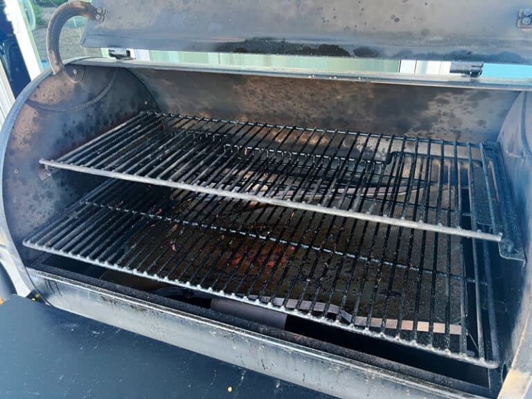 How to Use a Traeger Smoker Grill: The Ultimate Guide | Rooted in Nature